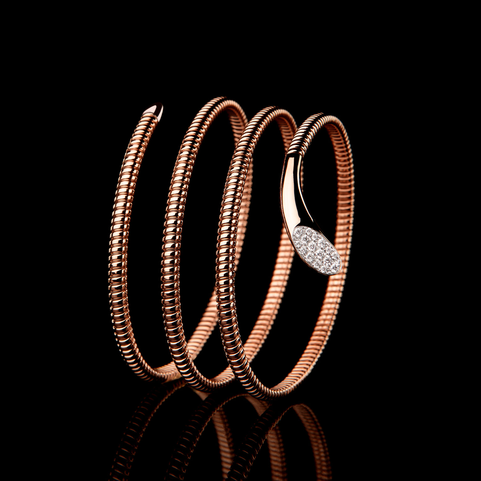 K di Kuore’s jewelry is an example of contemporary 21stCentury ...